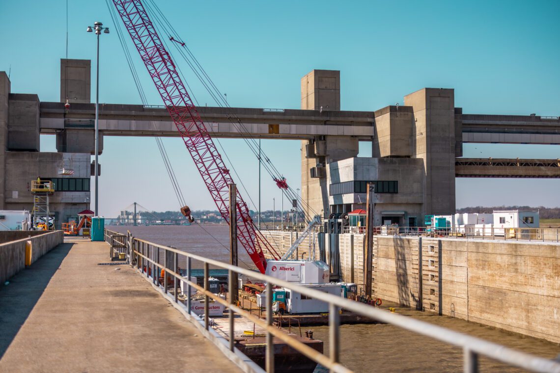 Melvin Price Locks & Dam Main Lock Overlook Alterations | Alberici