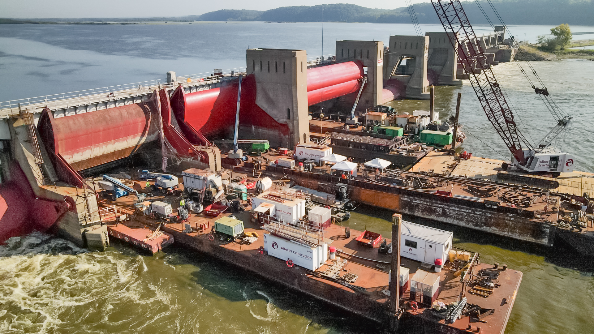 Lock & Dam 25 – Dam Gates and Service Bridge Painting and Repair | Alberici